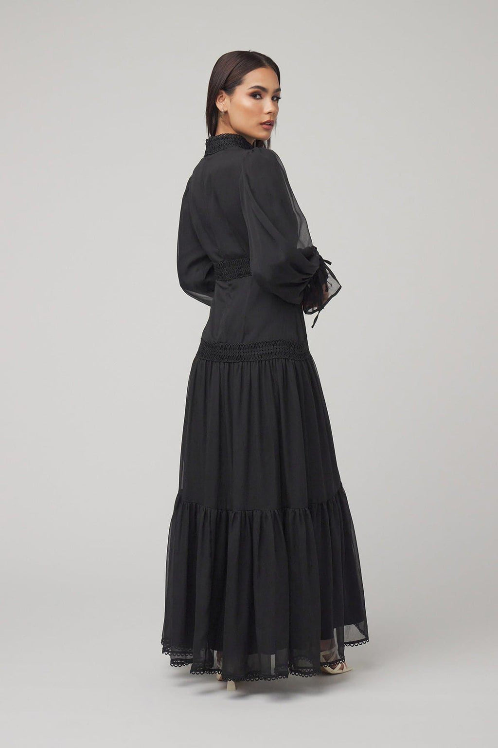 Loren Lace Chiffon Maxi Dress - Black – Zahraa The Label